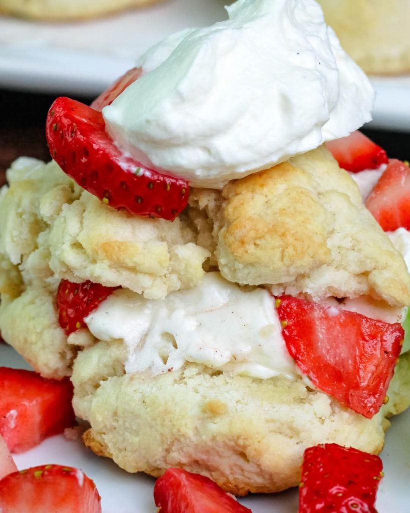 Tender and Fluffy Strawberry Shortcake – Cook For You