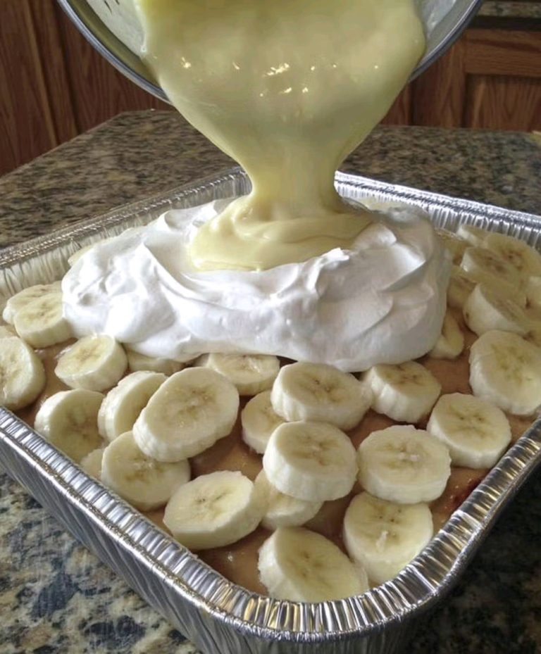 Paula Deen’s “Not Yo’ Mama’s Banana Pudding – Cook For You